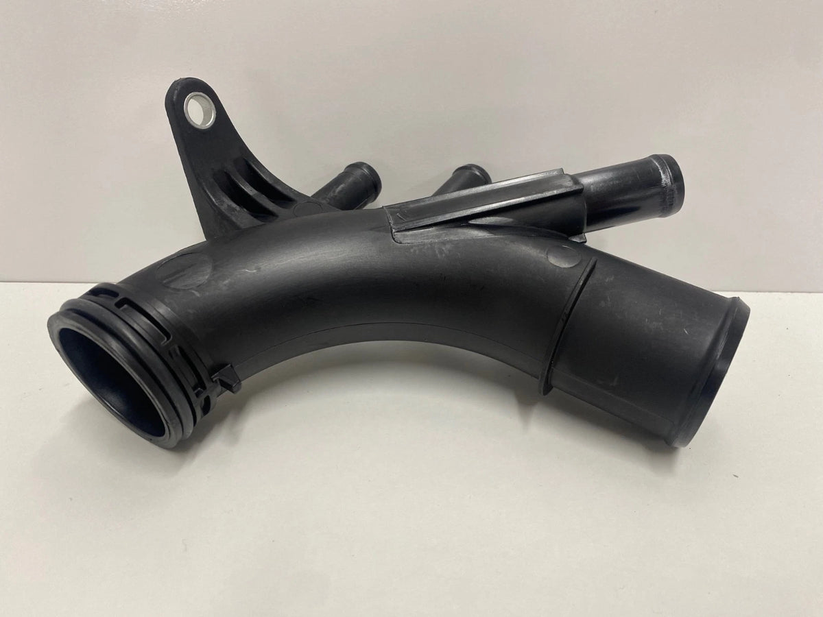 Genuine Holden RG Colorado 2.8 & 2.5 Litre Duramax Water Pump Inlet Pi ...
