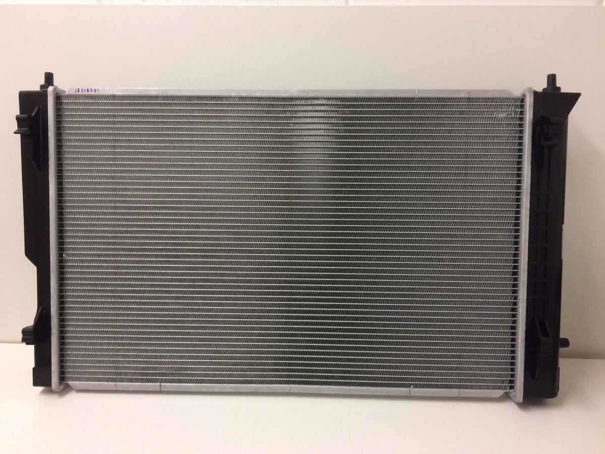 Genuine Holden VZ Commodore & WL Statesman " New V6 Auto Radiator ...